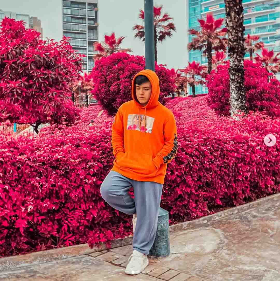 Maxx Lyon - Dharma Studio